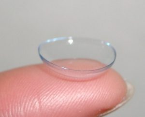 A Guide For Your First Time Wearing Contact Lenses - Contacts Advice